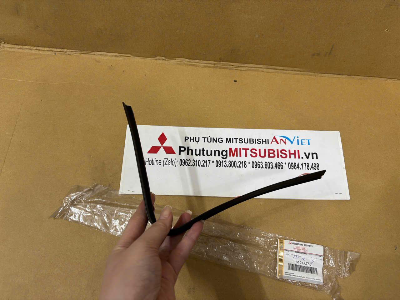 Gioăng kính hông xe Mitsubishi Xpander